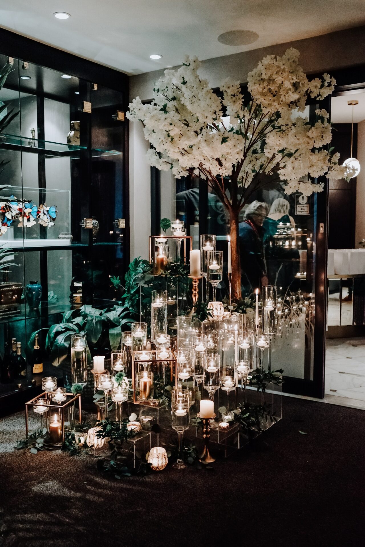 How To Effectively Add Candlelight To Your Wedding Day