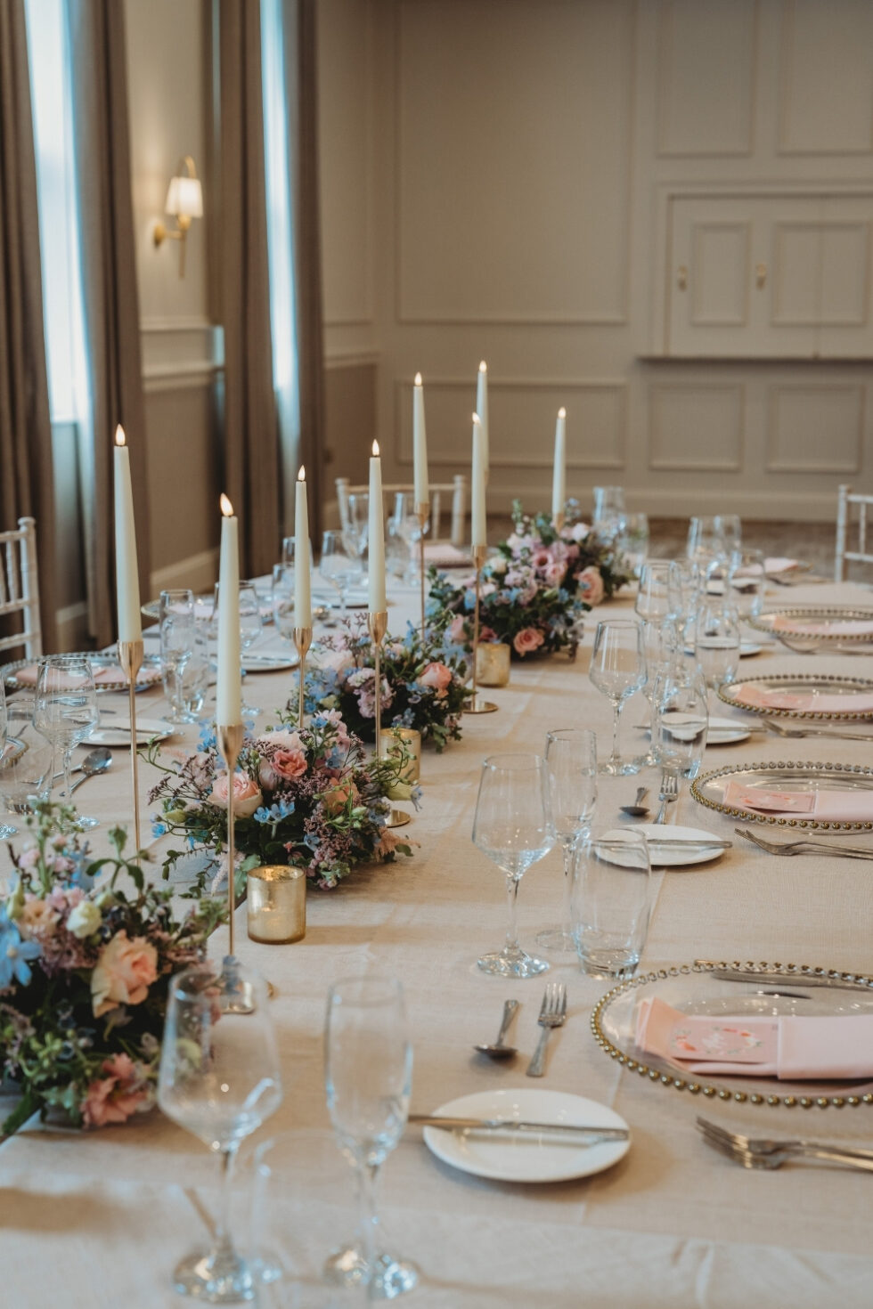 Top table - finding the right option for your wedding day - Ambience ...